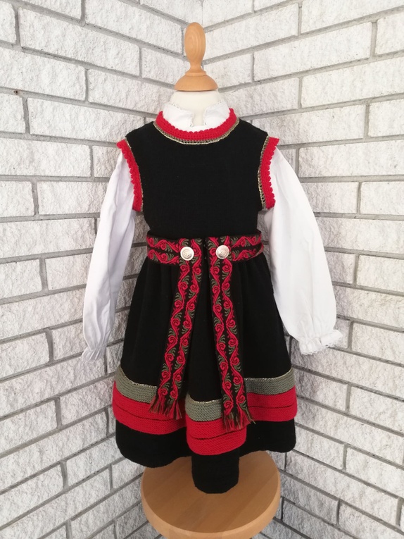 Bunad/festdrakt pike sett (Setesdal) - Epla