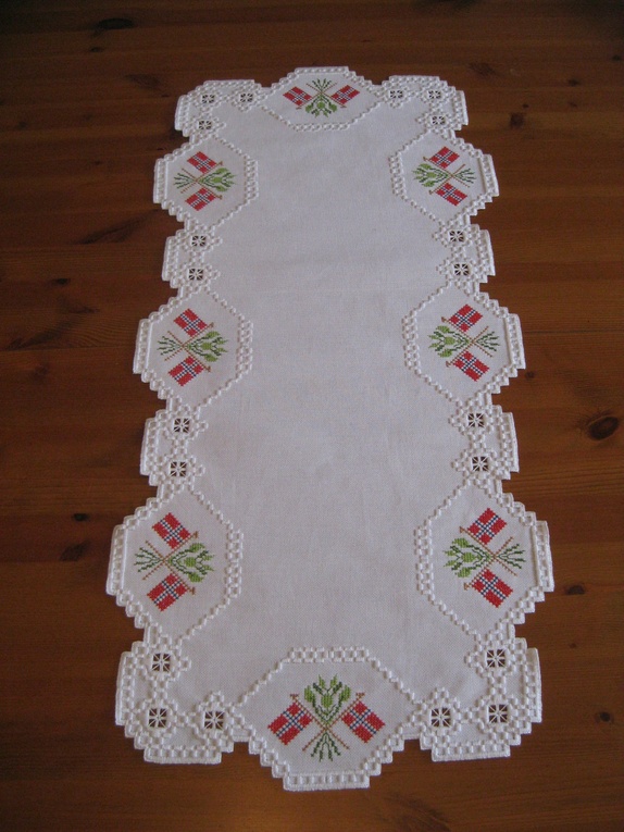 Løper/brikke - hardangersøm - Epla