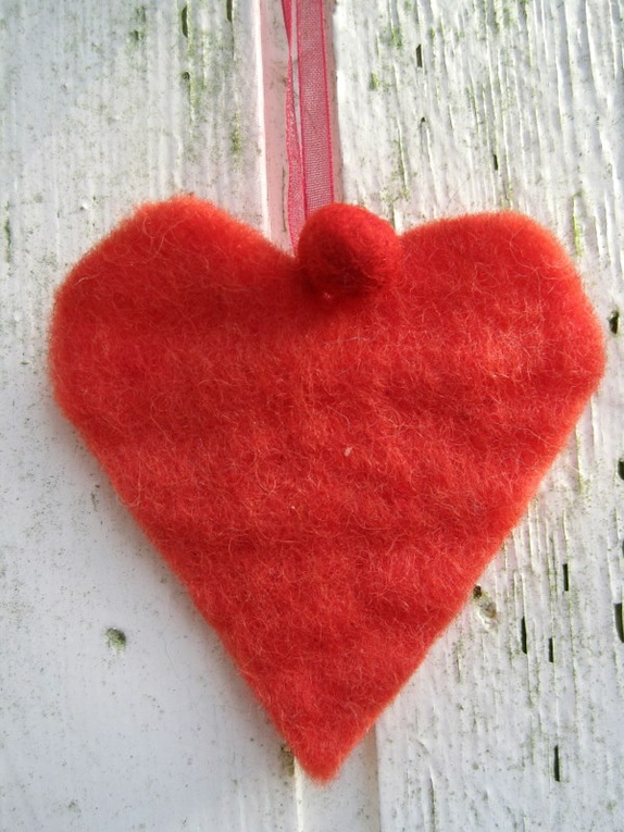 8 røde tovede hjerter-sett - Epla