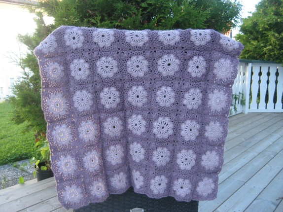 heklet babyteppe - Epla