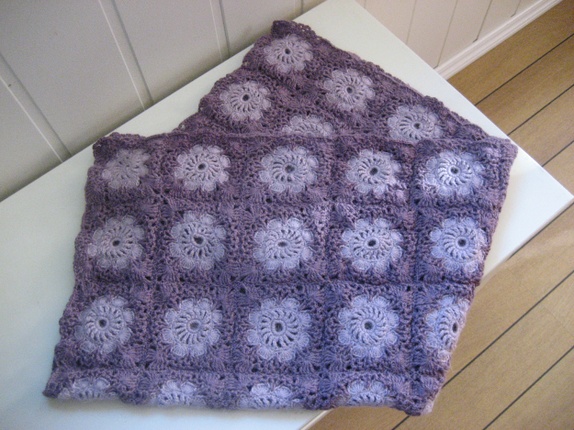 heklet babyteppe - Epla