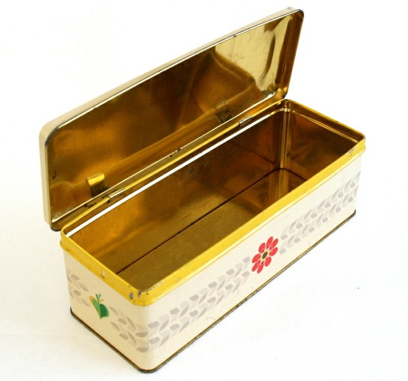 Lang metallboks med blomster - Epla