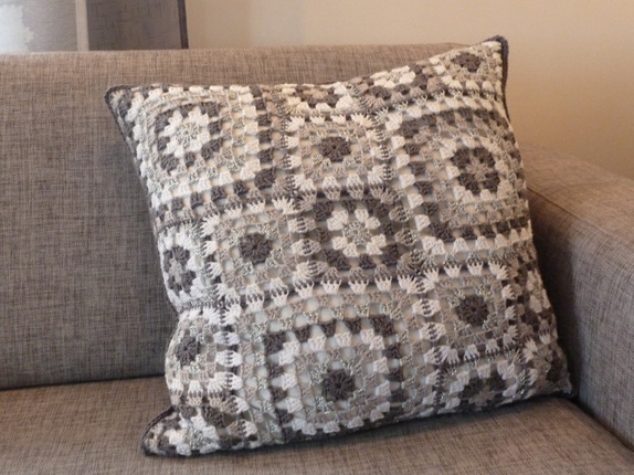 Heklet pute 50x50 - Epla