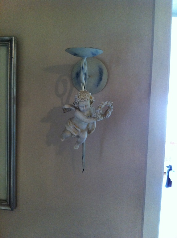 Vegglysestaker med nydelige engler - Epla