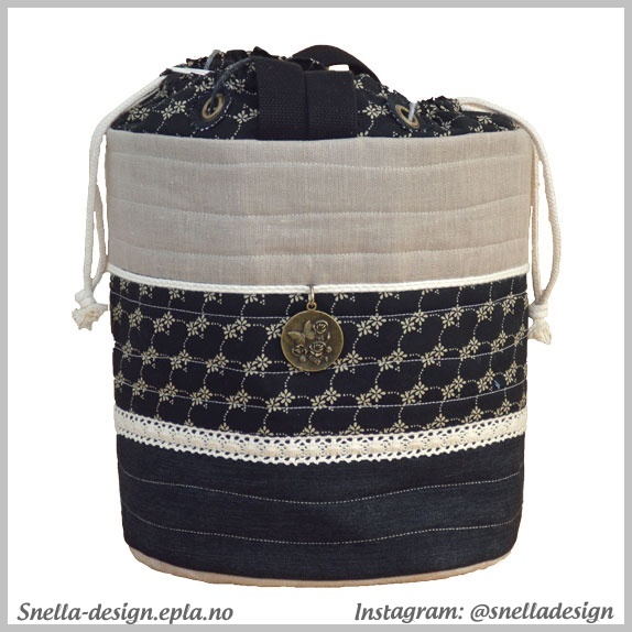 Strikkeveske med trådførende maljer - Epla