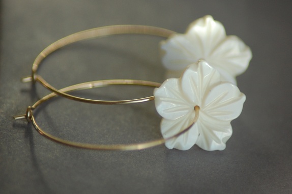 Ringer med perlemorblomst - Epla