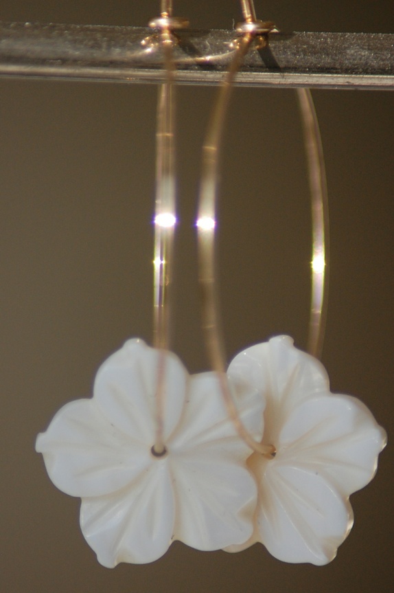 Ringer med perlemorblomst - Epla