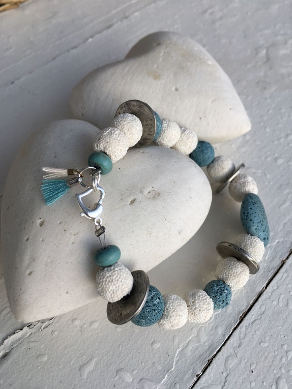 Lavaperler i hvitt og turkis - Epla