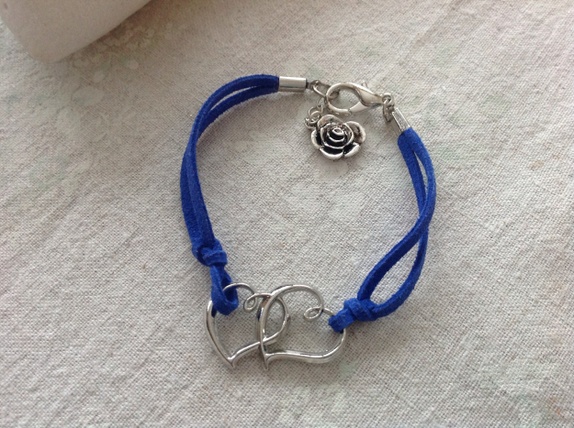 Blått hjerte-armbånd - Epla