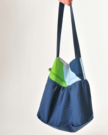 Blå veske - SALG 40% ( salg i store deler av butikken) - Epla