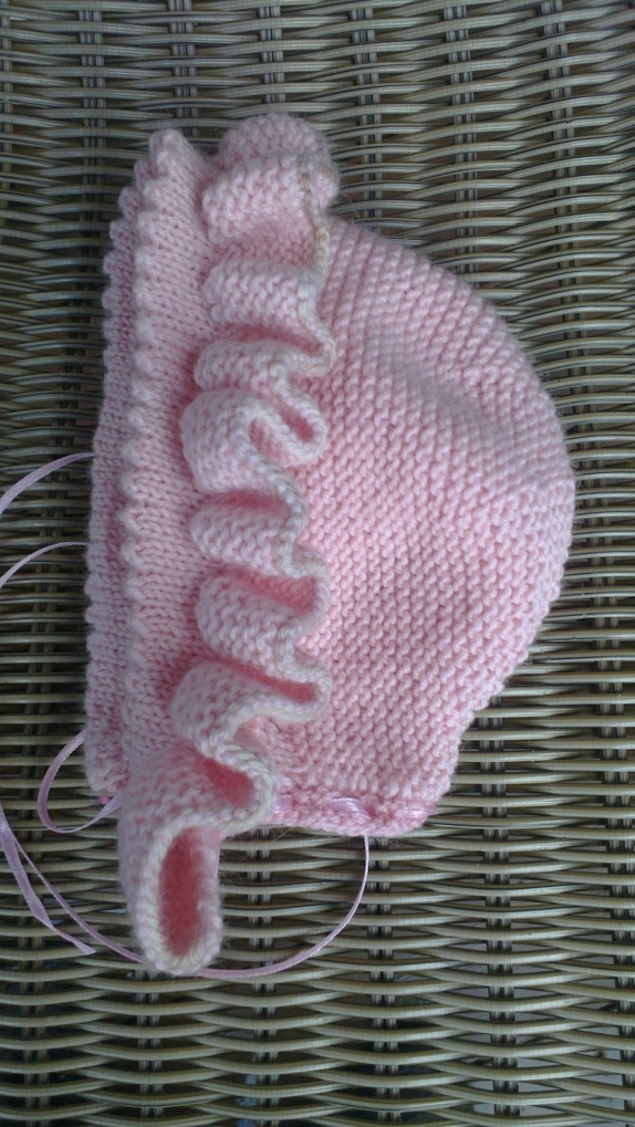 Søt rosa lue til baby. - Epla