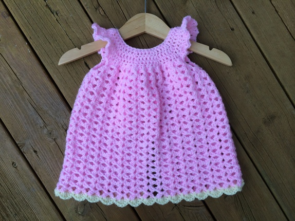 Hekla kjole og lue. - Epla