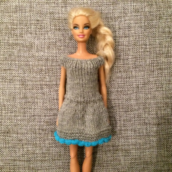 Klær til Barbie, 6 plagg. - Epla