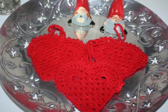 3 stk. heklede hjerter. - Epla