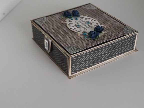 Gaveeske, konfirmasjon. - Epla