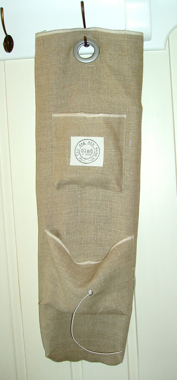 Smart oppbevaring av ruller med gavepapir =0) - Epla