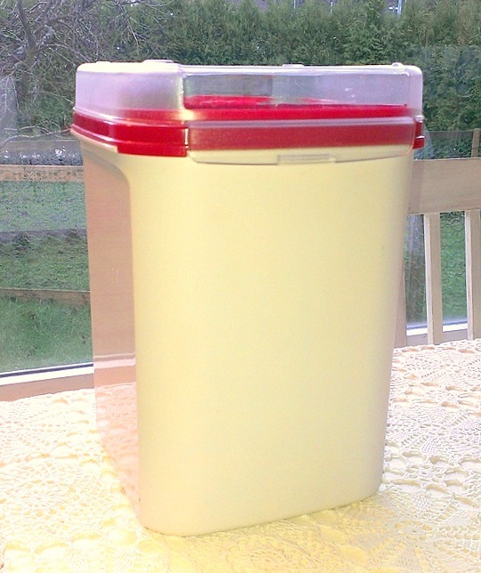 Tupperware Megaboks - Epla