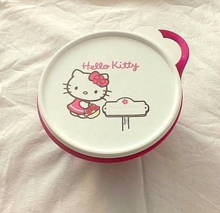 Hello Kitty Tupperware - Epla