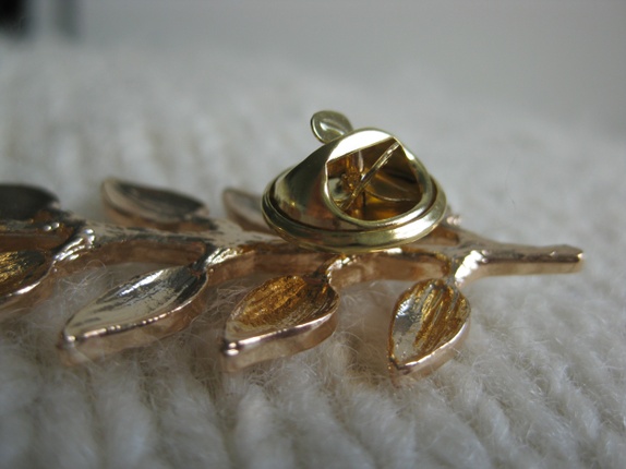 Gullblader, pin - Epla