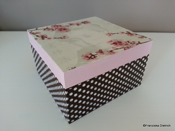 Skrin "Geisha" - Epla