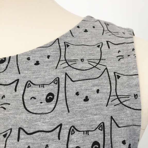 Kjole med katter - Epla