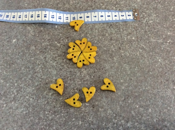 *Hjerteknapper i tre - Epla