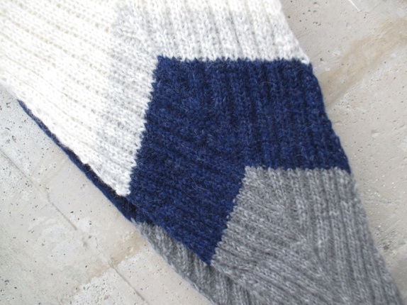 "Stripa" - deilig og mykt strikket skjerf - one size - Epla