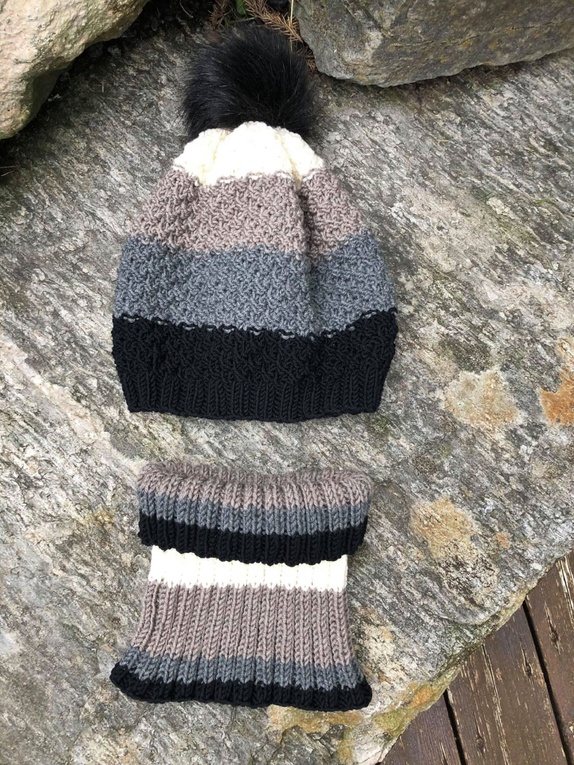 Strikket lue/hals i merinoull - One size - Epla