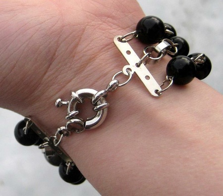 Salg ! 50 % Før kr 175.Armbånd - Epla