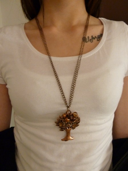 SALG ! Livets tre.Langt smykke - Epla