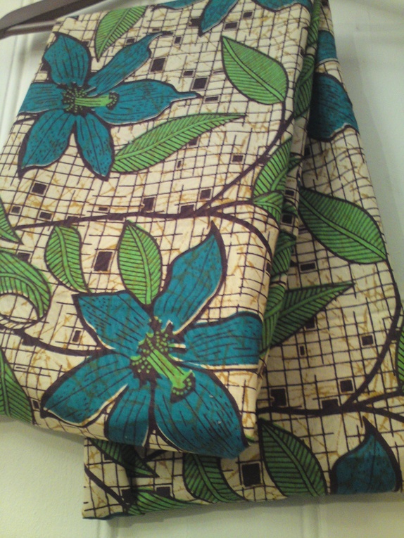 Rundskjerf i afrikansk stoff - Epla