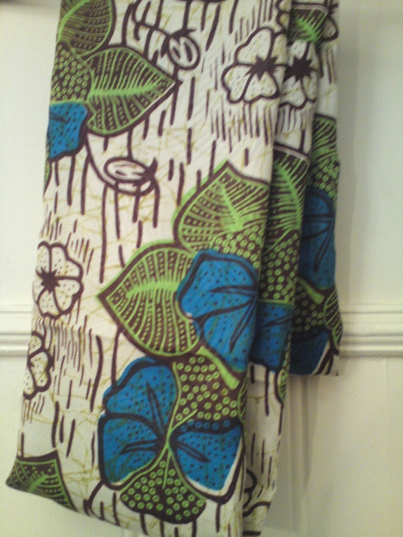 Rundskjerf i afrikansk stoff - Epla