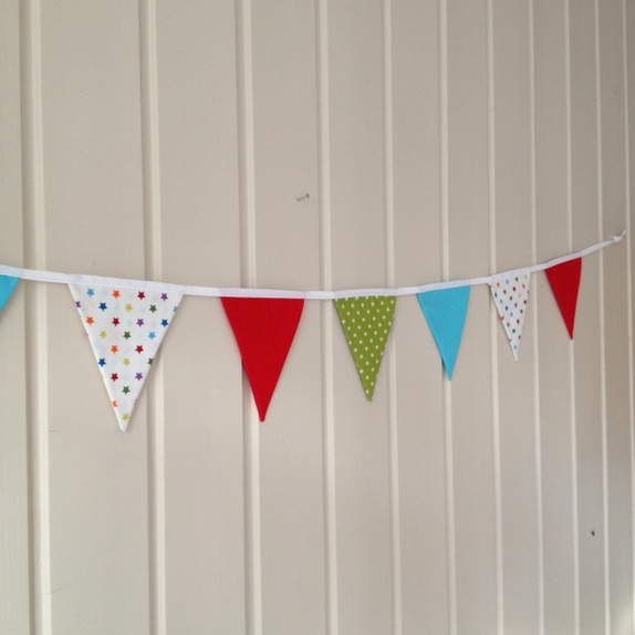 Fargerik vimpelrekke (8 vimpler) - Epla